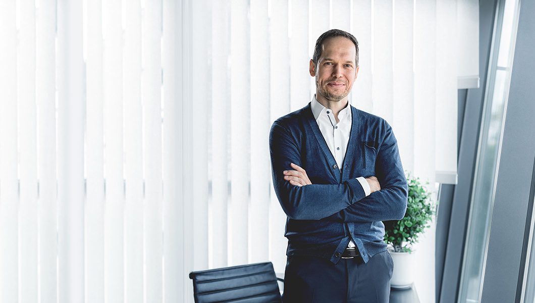 Lars Falkowski - DVM